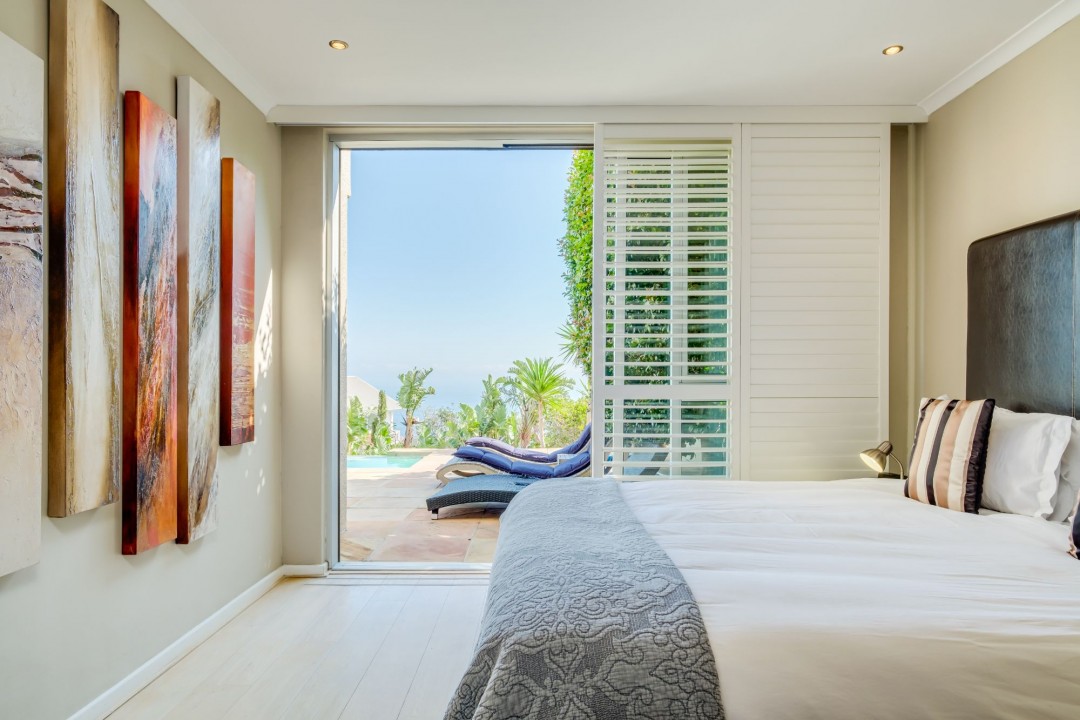 Calico | Camps Bay - ComeToCapeTown.com