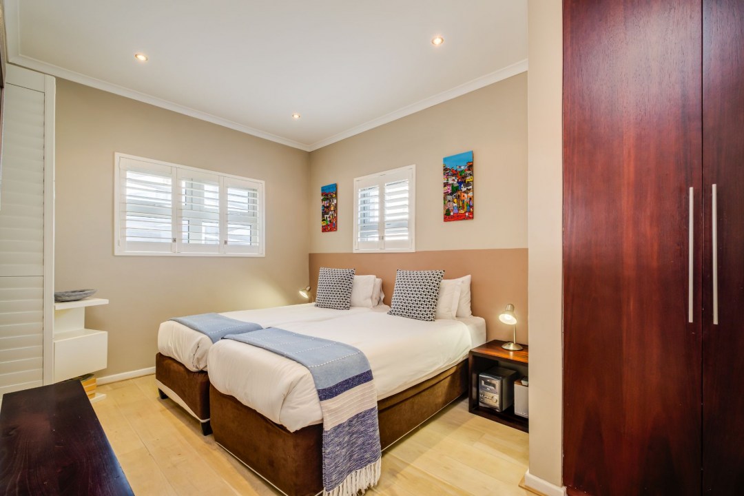 Calico | Camps Bay - ComeToCapeTown.com