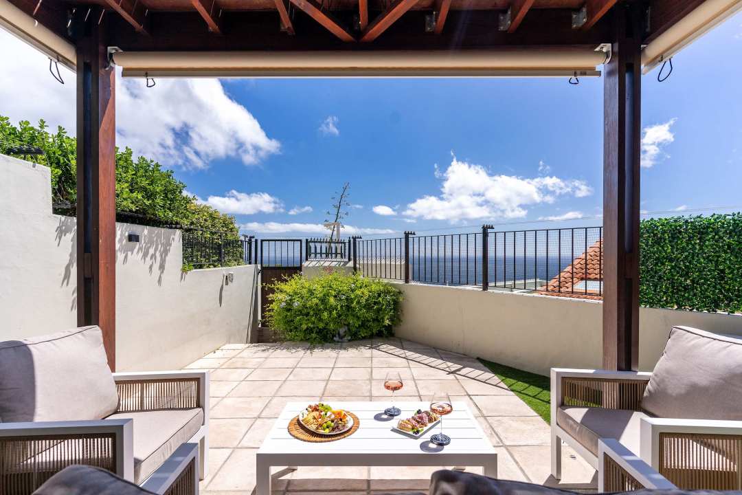 Camps Bay Nest | cometocapetown.com Accommodations in Cape Town