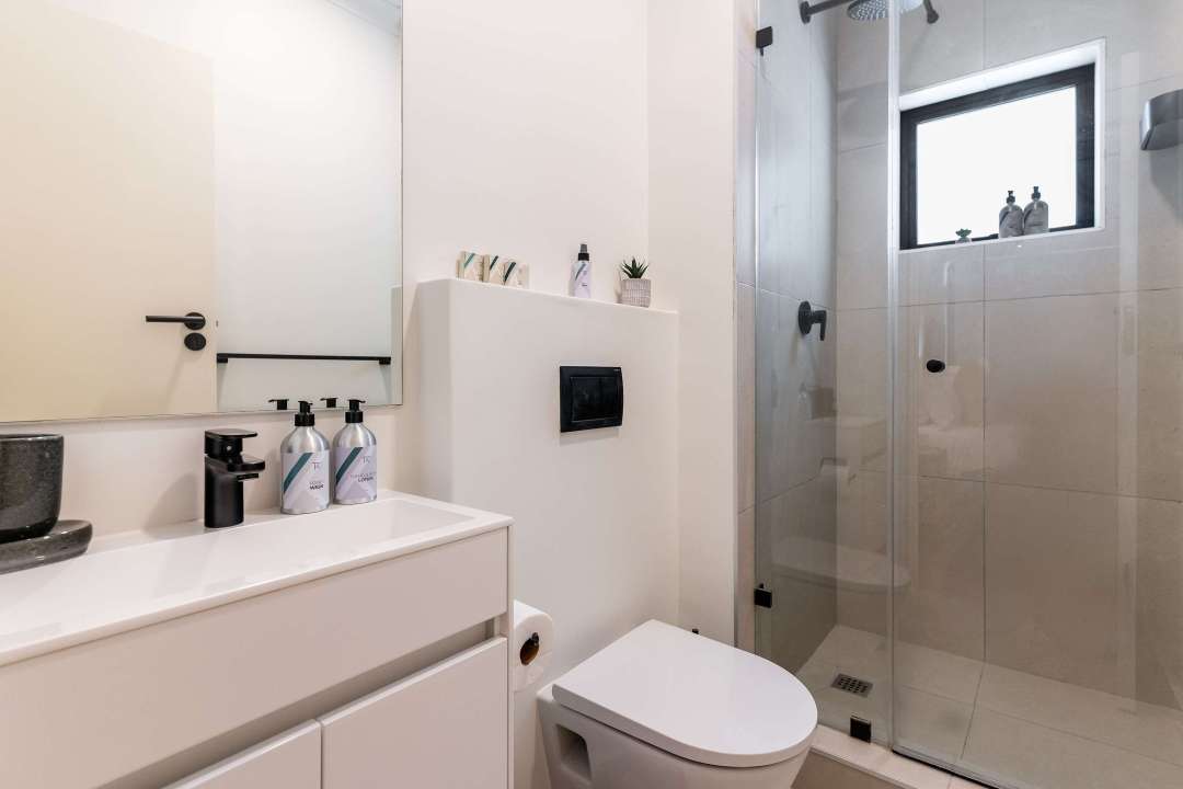 Jade Views Sea Point | cometocapetown.com Accommodations in Cape Town