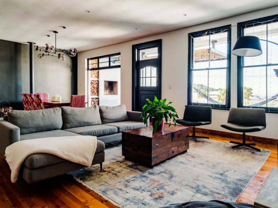 Seneca House - cometocapetown.com