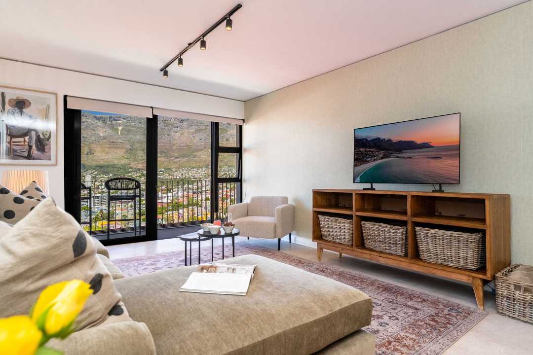 Table Mountain Majesty | cometocapetown.com Accommodations in Cape Town